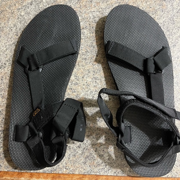 Teva | Shoes | Teva Strappy Sandals Size 1 Brand New | Poshmark